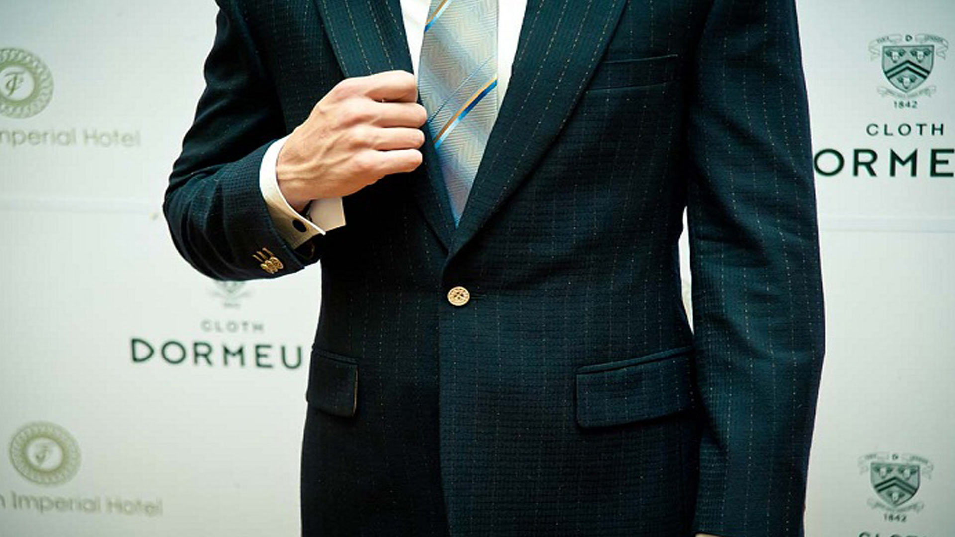 Tailoring a suit at home is easy in just 3 meetings – The Sages