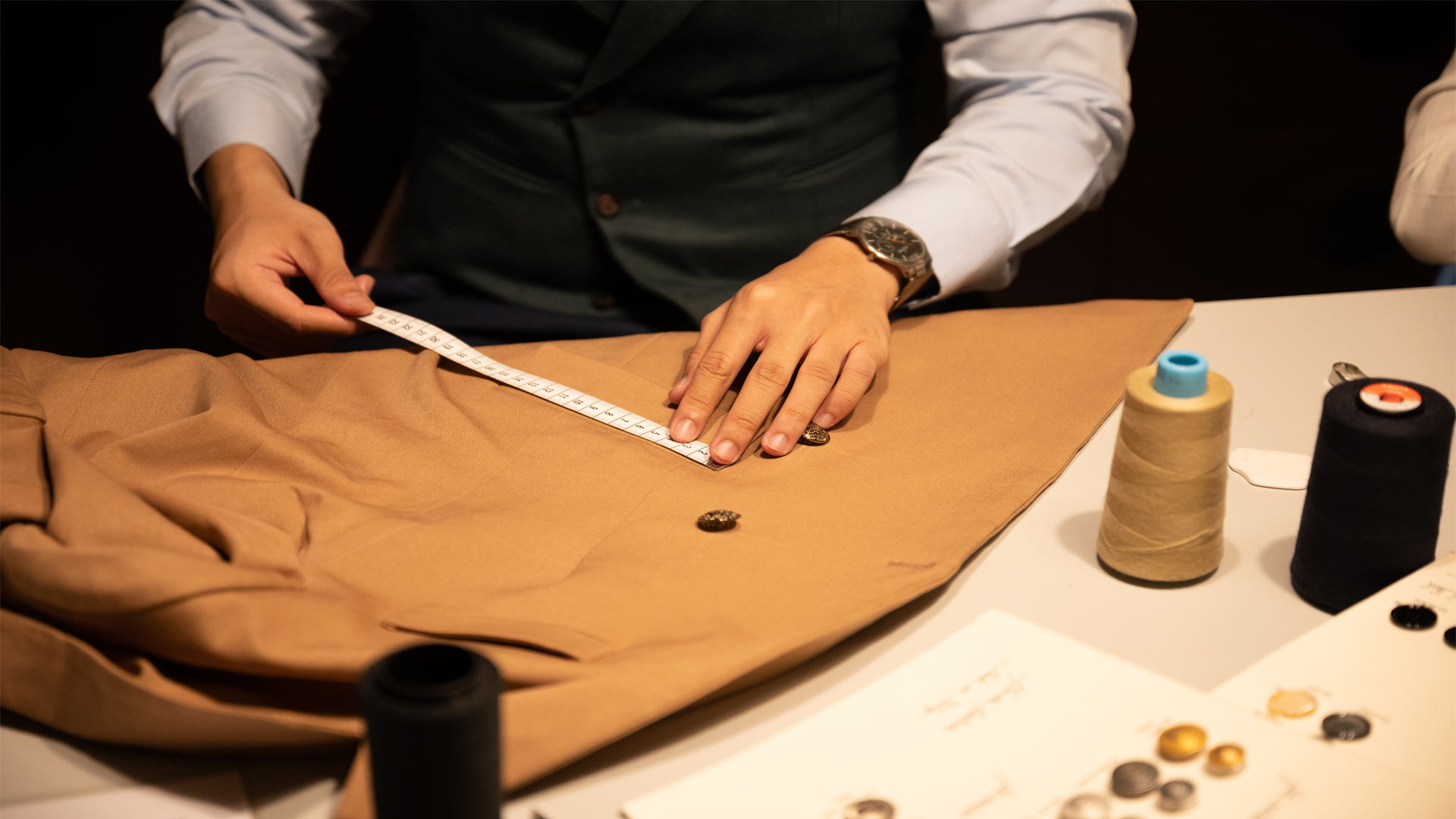 6 WAYS TO MAINTAIN THE QUALITY OF YOUR BESPOKE SUIT – The Sages